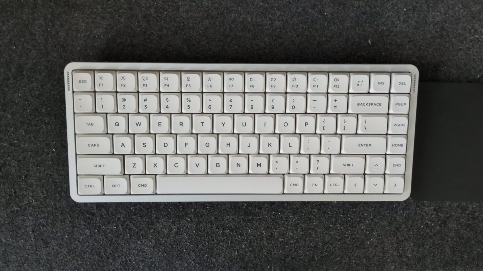 NuPhy Air75 V3 vs Keychron K7 Max 徹底比較【提供 三陽合同会社】 | 繊細ガジェットレビュー